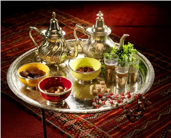 Moroccan Tea: Authentic Mint Brew & Traditions